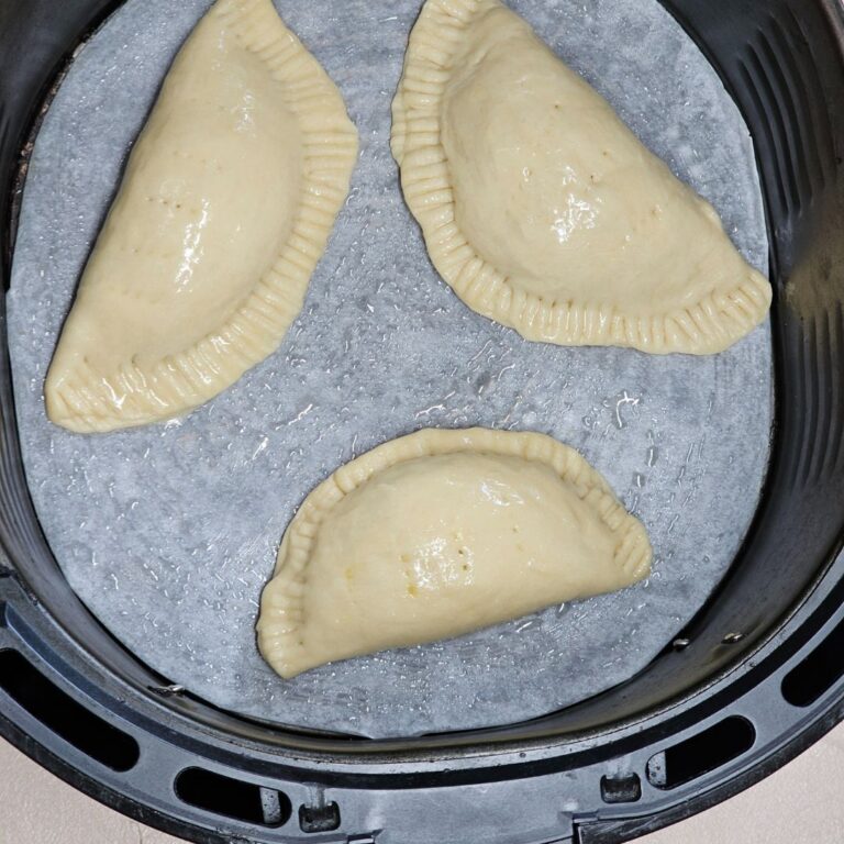 Easy Air Fryer Meat Pie Recipe - Easy, quick and healthy recipes from ...